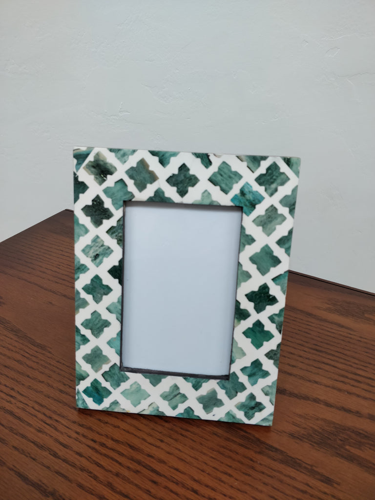 Tozai Home Imperial Green 4 x 6 Bone Photo Frame – Gordelly, Unlimited